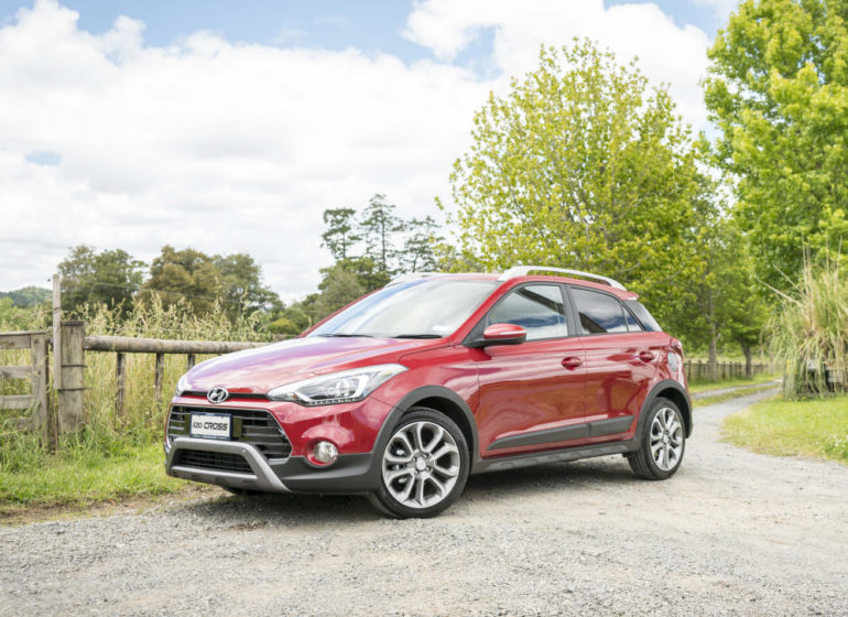 FIRST DRIVE: Hyundai i20 Cross – OVERSTEER